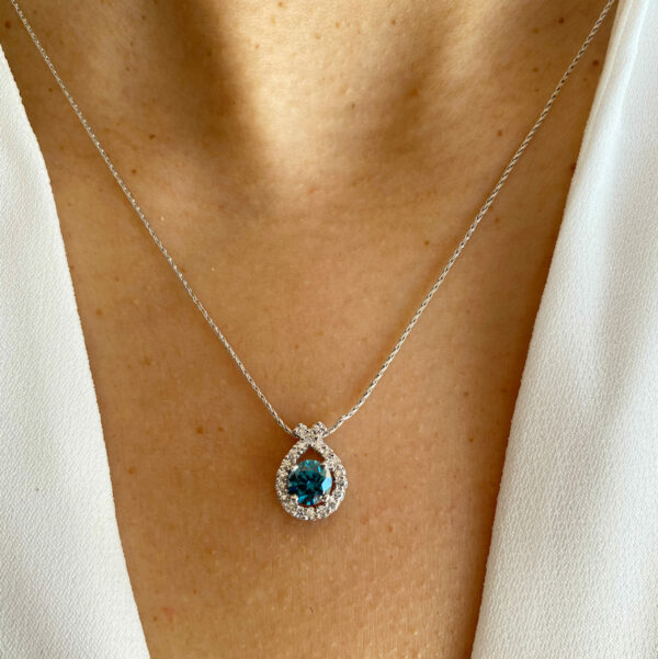 Gorgeous Blue Diamond Necklace