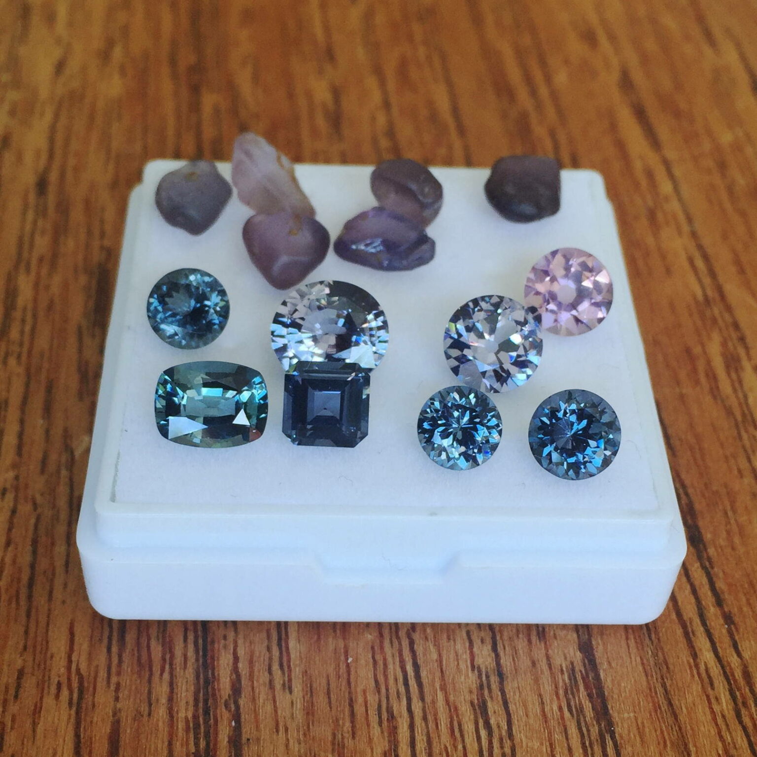 What Are The Birthstones for August? | Bling Advisor