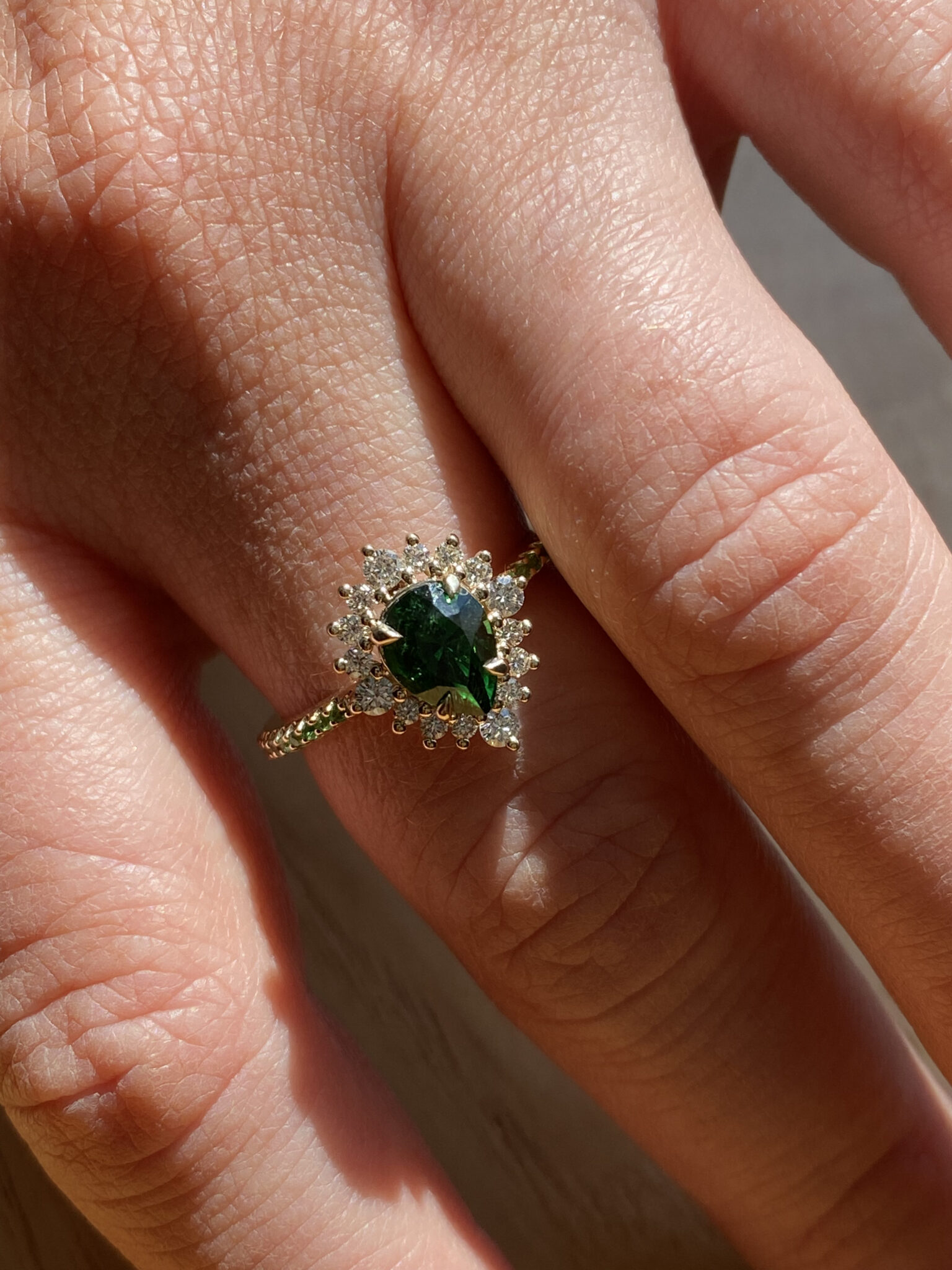 Garnet and Diamond Engagement Ring | Bling Advisor Product