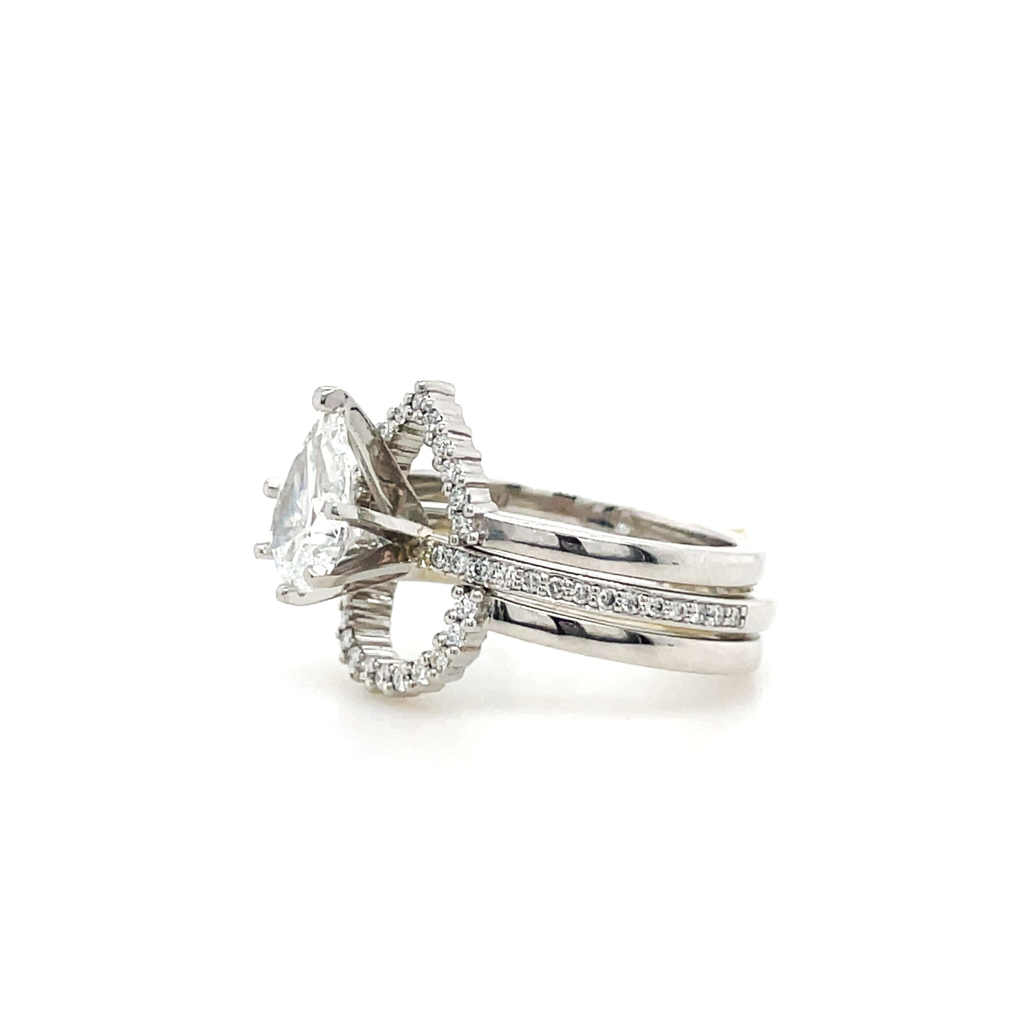 Pear Diamond Engagement Ring with Contour Bands – blingadvisor.com